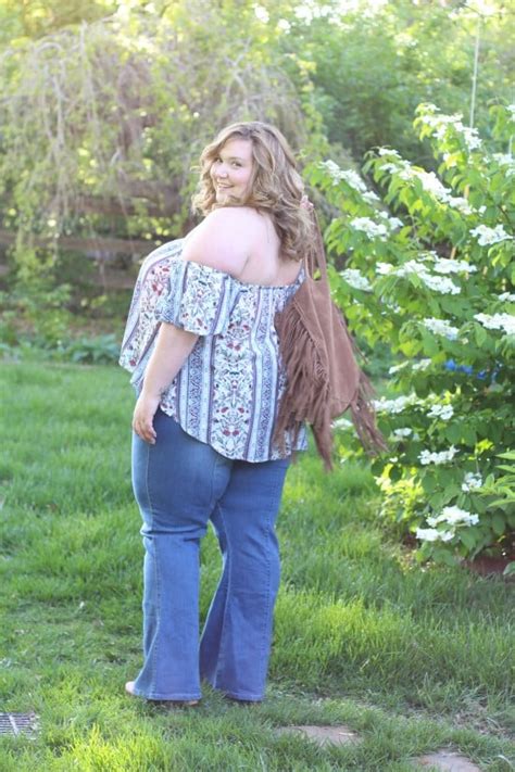 Plus Size Hippy Fat Girl Flow