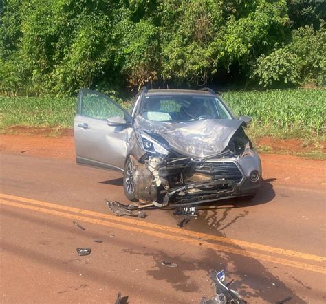 Acidente três veículos deixa pessoas gravemente feridas em Palotina