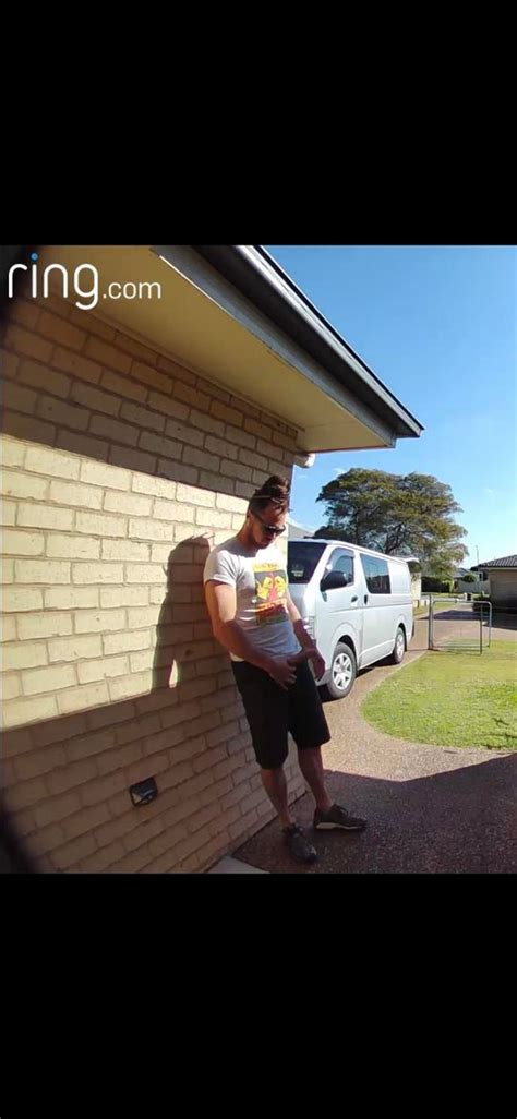 Caught The Delivery Driver Jerking Off Scrolller