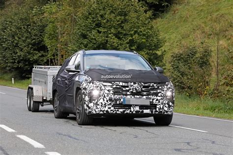 Hyundai Tucson Facelift Masterfully Rendered With Santa Cruz