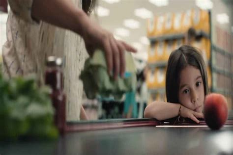 Spot Esselunga arriva la parodia esilarante il video è subito virale