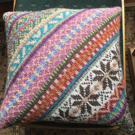 Ravelry Project Gallery For Fairisle Club Traditional Fair Isle Throw