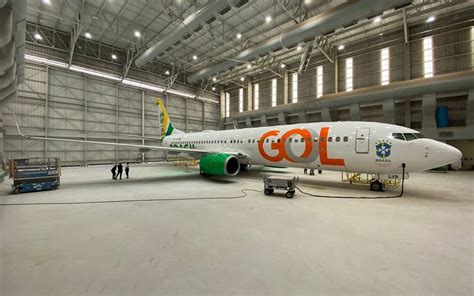 NOTÍCIAS E HISTÓRIAS SOBRE AVIAÇÃO Avião da Gol homenageia conquistas