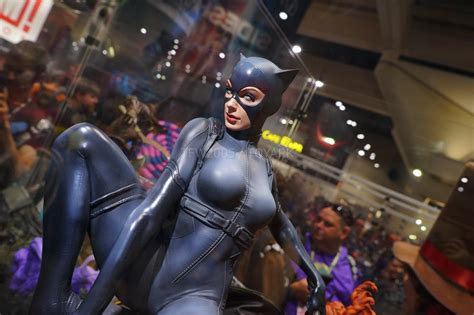 New Catwoman PF Page 79 Statue Forum