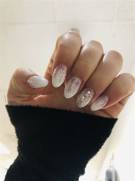 Wedding Nails Almond Nails Nail Designs Glitter Sparkly Nails