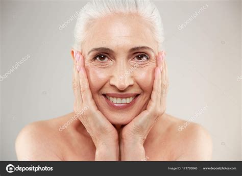 Amazing Naked Elderly Woman Posing Stock Photo By Vadymvdrobot 171793846