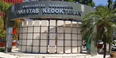 Calon Mahasiswa Baru Universitas Hasanuddin Merapat Berikut Rincian