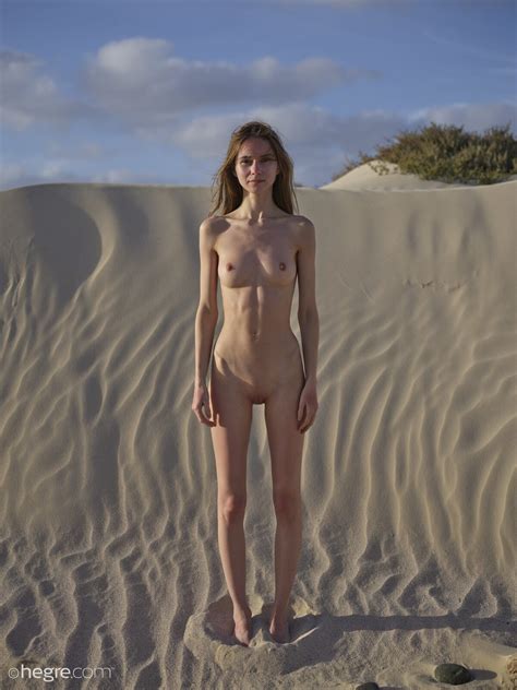 Proserpina In Sunset By Hegre Art Erotic Beauties