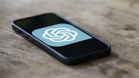 ChatGPT estrena nuevo botón qué es y para qué sirve la lupa de la