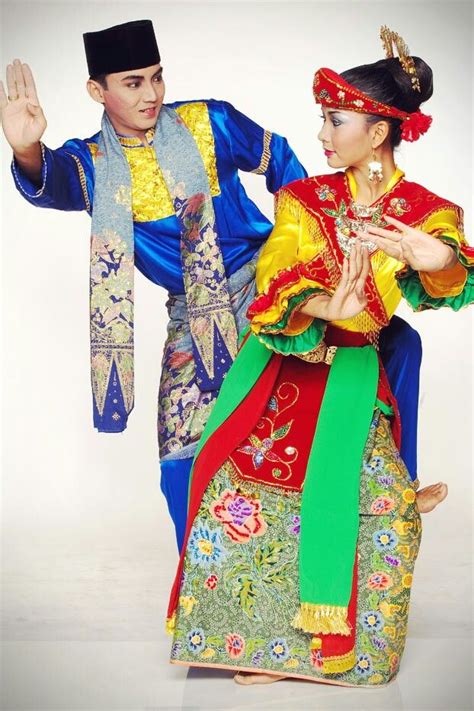 Baju Adat Betawi Homecare24