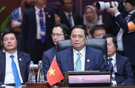 Pm Attends Asean India Summit East Asia Summit