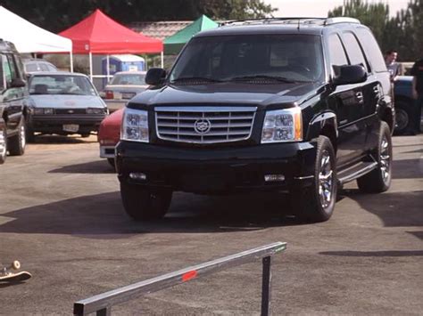 IMCDb Org 2002 Cadillac Escalade GMT820 In Grind 2003