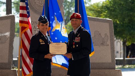 SWTW Welcomes New Commander Col Nathan Colunga Special Warfare