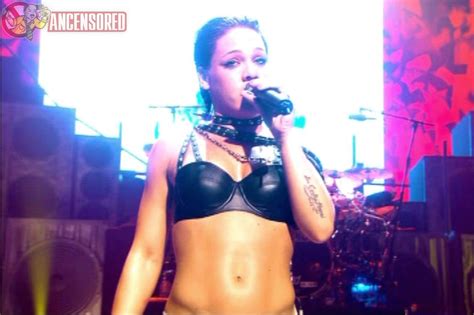 Nackte Pink In Pink Live In Europe