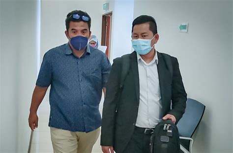 Pengarah Syarikat Didakwa Buat Tuntutan Palsu Ekzos Fan Surau UPM