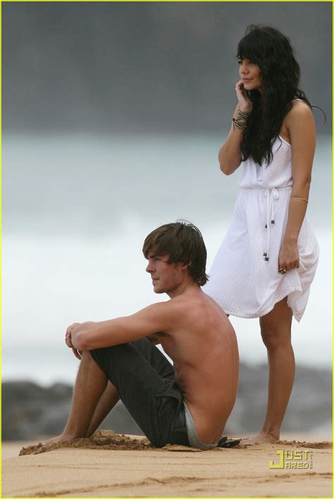 Zac Vanessa S Hawaii Wedding Photo 1507631 Shirtless Vanessa