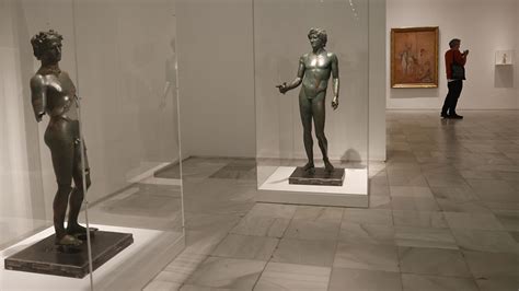 Los efebos de Pedro Abad se exponen en el Reina Sofía