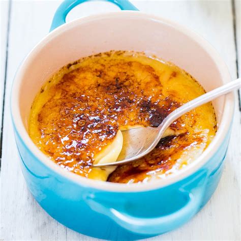 The Best Easiest Cr Me Br L E Recipe Averie Cooks
