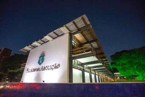 Ganhos de R 17 mil Veja os salários do concurso SEPLAG CE