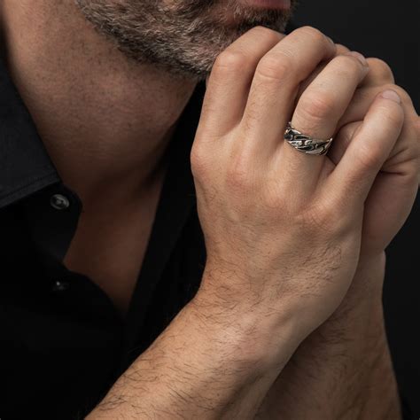 Bague Homme Argent Chaine Moderne Sertie Zirconium Noir Orus Bijoux