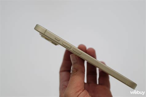 Ảnh thực tế iPhone 15 và iPhone 15 Plus Màn hình Dynamic Island có