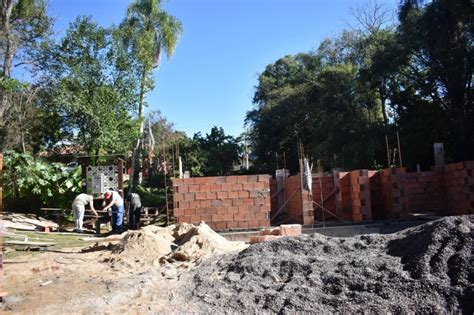 Ivoti iniciada a construção dos banheiros da Praça Ecológica Jornal