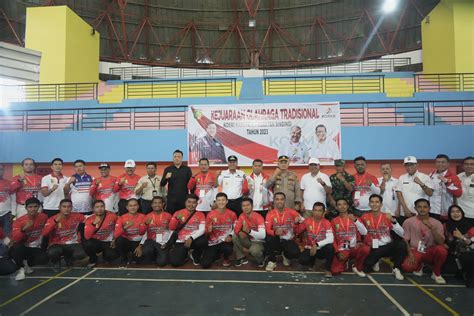 Buka Turnamen Olahraga Tradisional Yang Di Taja KORMI Bupati Tetap