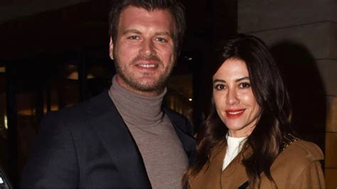Başak ve Kıvanç Tatlıtuğ çifti aile olarak Molfix için ilk kez birlikte