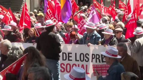 Miles De Personas Se Manifiestan En Madrid Este 1 De Mayo El Diario Vasco