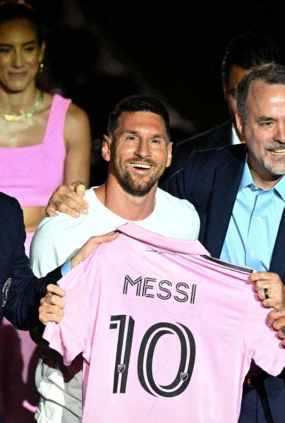 VIDEO los mejores momentos de la presentación de Lionel Messi como