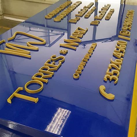 Atelier Placa Em Acm Letras Em Pvc Expandido Fachadas Placa