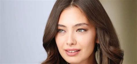 Neslihan Atagül chi è Nihan di Endless Love Dal premio al Tokyo