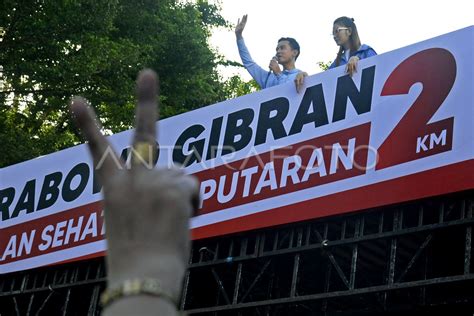 Jalan Sehat Satu Putaran Prabowo Gibran Di Makassar Antara Foto