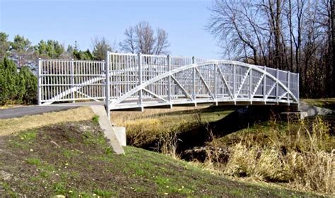 Prefabricated Pedestrian Bridges Hiking Trail Bridges
