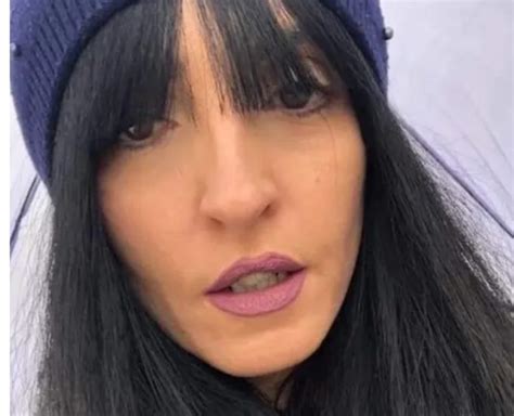 Una Giovane Donna Perde La Vita In Un Tragico Incidente Stradale A