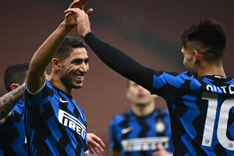 Hakimi Psg L Agente Frena Non Ho Parlato Con Nessuno Il Prezzo