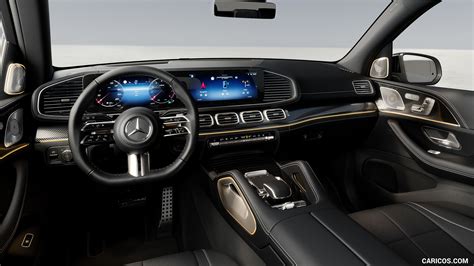 2024 Mercedes Benz GLS Interior Caricos