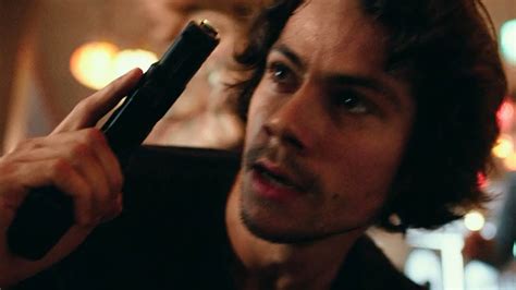 O Assassino O Primeiro Alvo American Assassin Trailer Dublado 2017