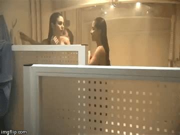 Naked Giselle Calder N In El Barco