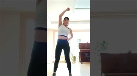68kg 통통한 아줌마 유산소 근력 운동 다이어트 홈트 3분 가볍게 YouTube