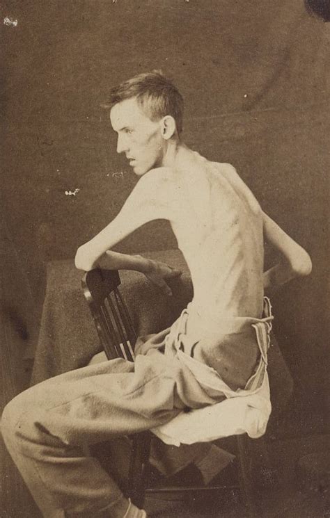 Prisoners Of War 30 Harrowing Historical Photographs
