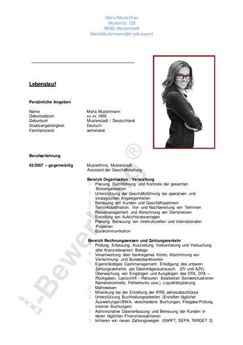 Ausführlicher und informativer Lebenslauf kostenloses Muster
