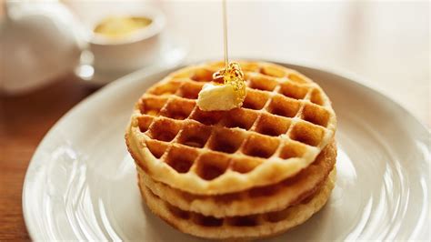 Cómo hacer Waffles caseros la receta fácil en la sartén esponjosa y