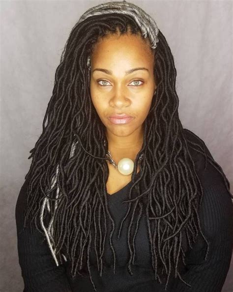 40 Fabulous Funky Ways To Pull Off Faux Locs Artofit