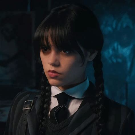 Wednesday 2022 Christina Ricci Jenna Ortega Wednesday Addams Anne Hathaway Yoko White Man