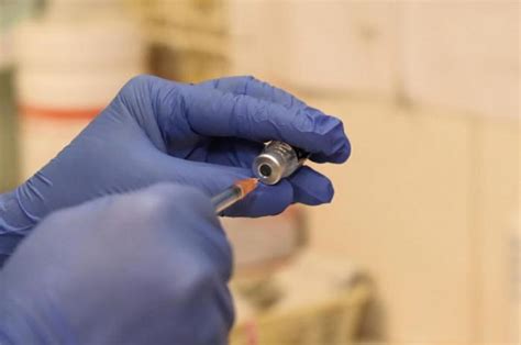 Vaccini Anti Covid Ecco I Dati Aifa Sulle Reazioni Avverse Biontech
