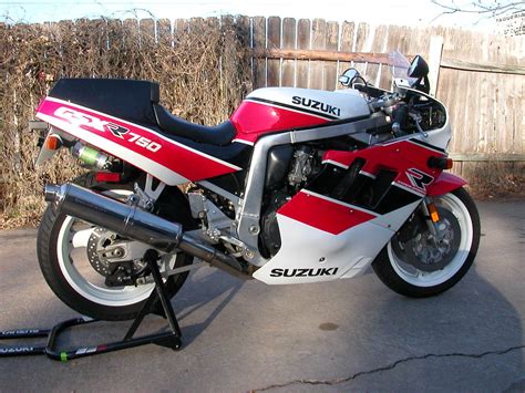 2 645 Miles 1990 Suzuki GSX R 750 Slingshot Bike Urious