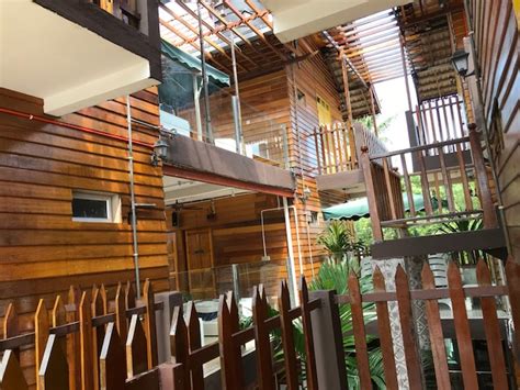 KAMPONG PINANG SEBATANG CHALET PENGKALAN BALAK MELAKA