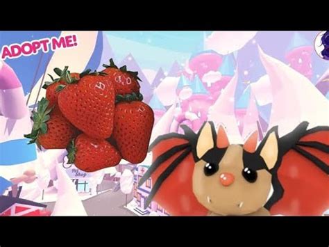 O QUE O MORCEGO DE BOLO DE MORANGO VALE NO ADOPT ME YouTube