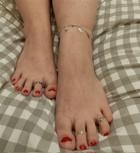 Feet Rt Promo K On Twitter Rt Hot Curvy Wife New Toe Rings And